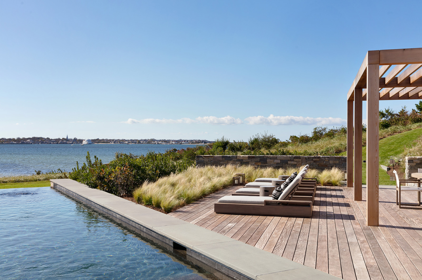 Nantucket Harbor Compound - Workshop/APD